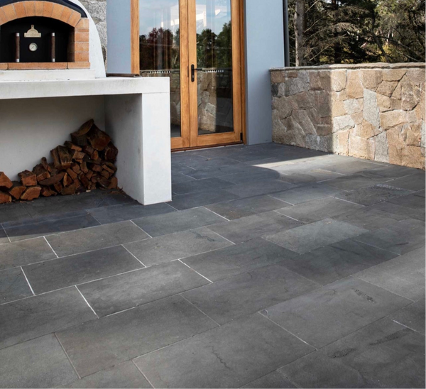 Bluestone Paver Honed/Water Jet Finish Slip Resistant 600x400x30 Lot 3 ...